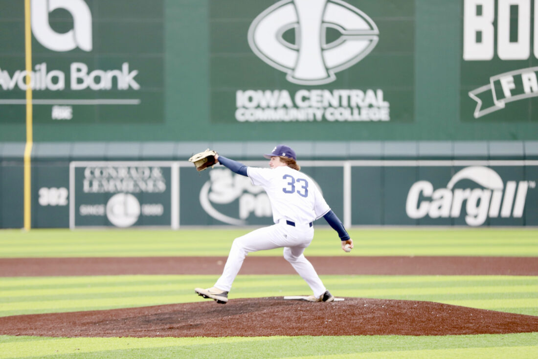 TRITONS CHRISTEN ROGERS PARK | News, Sports, Jobs - Messenger News